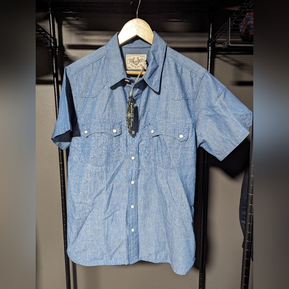 Freenote Cloth | Shirts | Freenote Cloth Modern Western Chambray | Poshmark